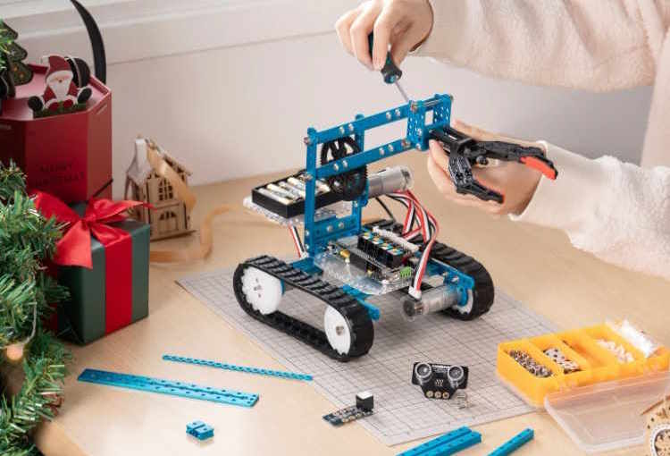 mBot Ultimate Robot Kit V2.0 | Buy in Australia | CE10399 | Core ...