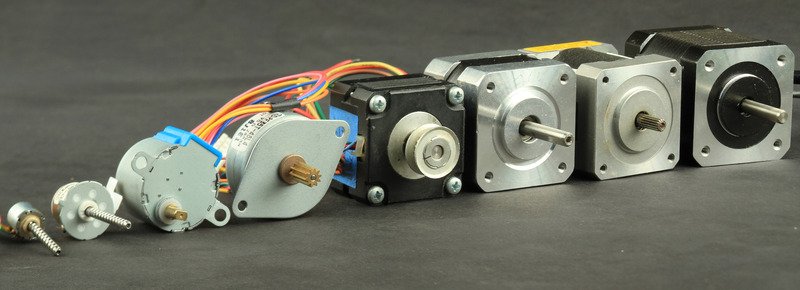 How to use Stepper Motors and DC Motors with a Raspberry Pi - Adafruit DC & Stepper Motor HAT ...