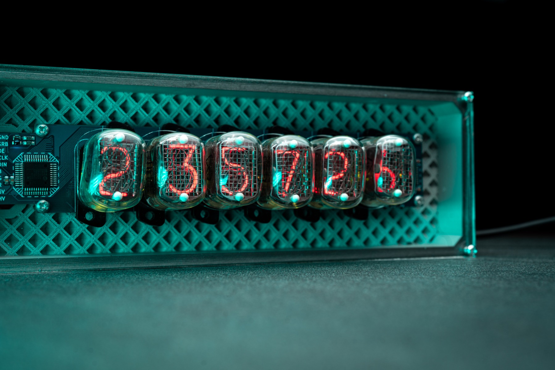 How To Use A Rtc With An Arduino Uno R3 To Create An Accurate Clock Lcd Screen And Nixie Tubes